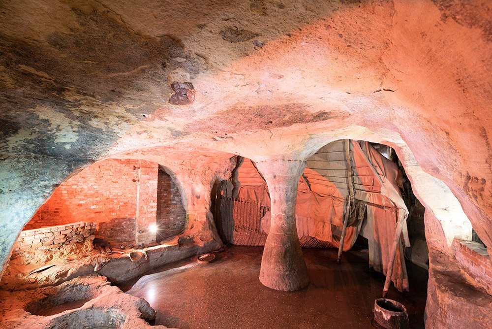 City of Caves in Nottingham. Go under the surface. - iVisit