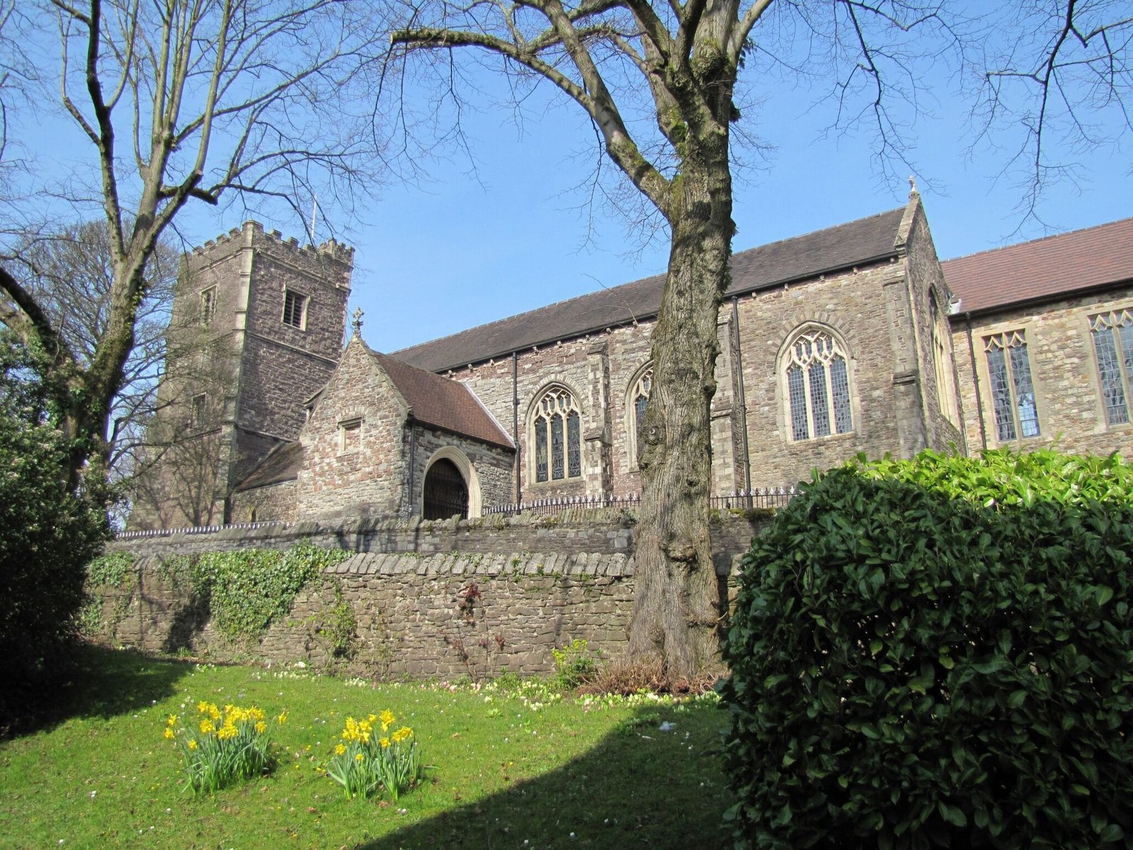 Newport Cathedral - iVisit